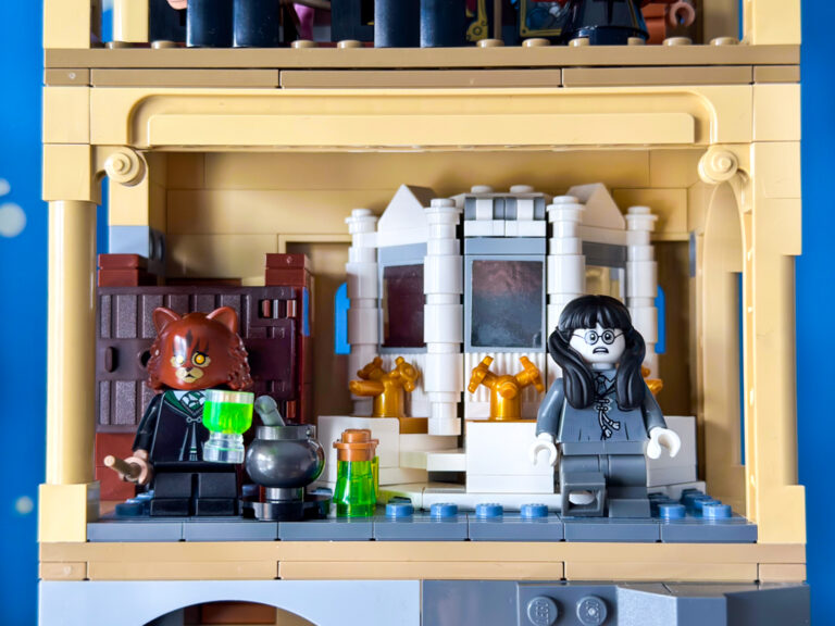Review: LEGO Harry Potter Hogwarts: Polyjuice Potion Mistake #76386 ...
