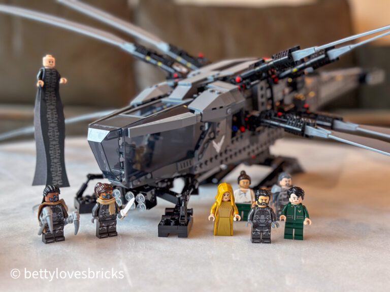 Review: LEGO Atreides Royal Ornithopter set #10327 - Bettylovesbricks ...