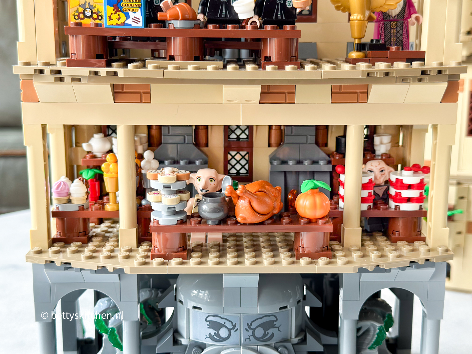 MOC Build: LEGO Hogwarts House Elves Kitchen - Bettylovesbricks ...